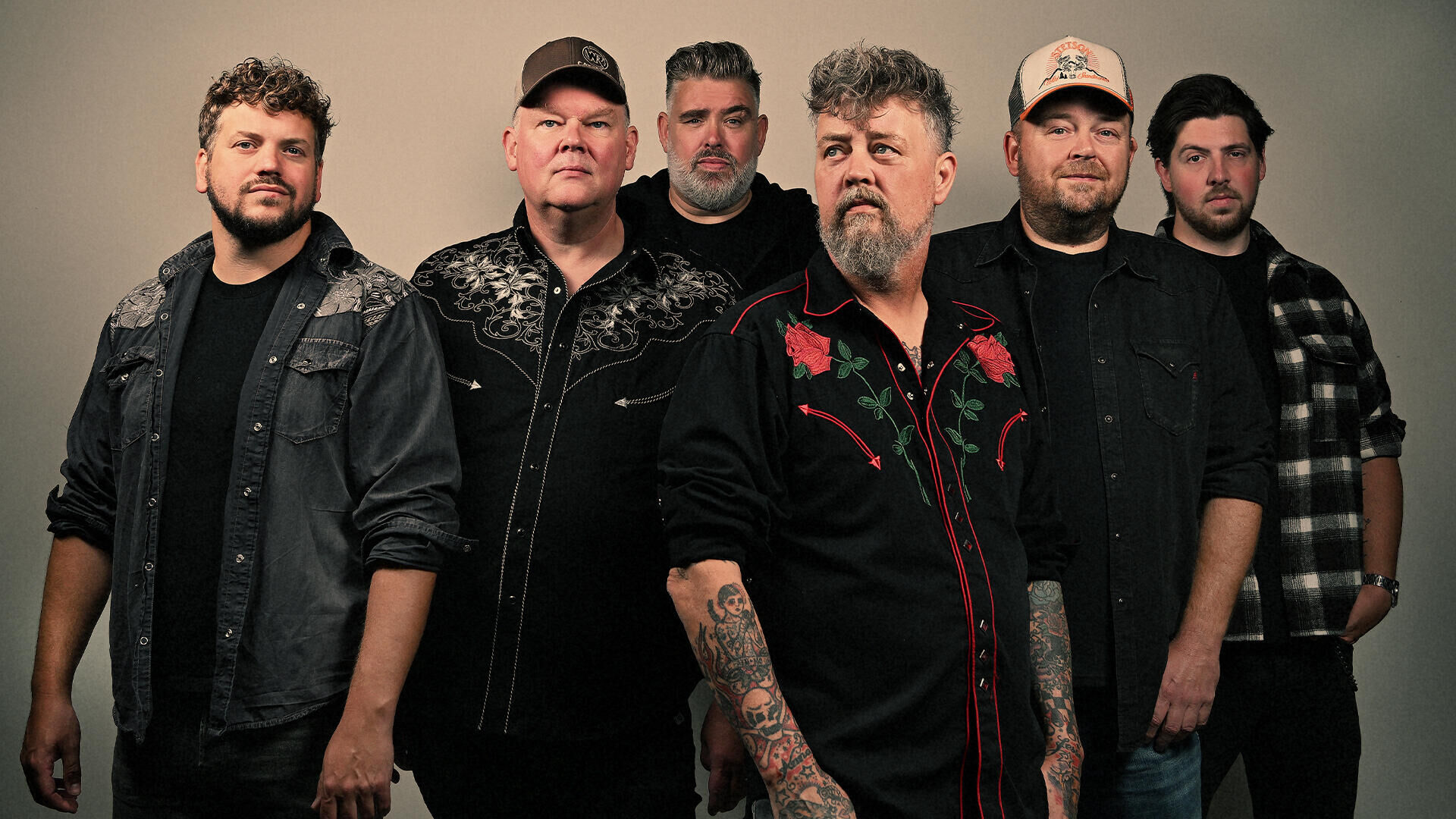 Mooi Wark - De Drentse boerenrockers komen in een XXL-formatie naar ...