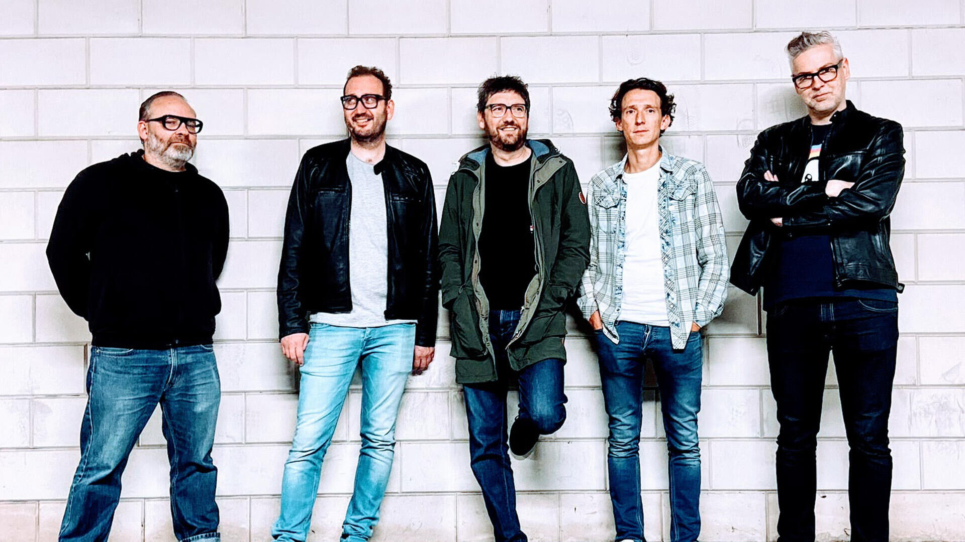 R.E.M. by The 40 Watt Band - Een show gevuld met R.E.M.’s beste nummers ...